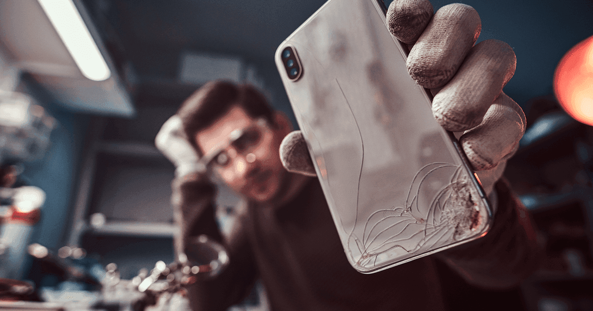 What To Do With a Broken Phone: Repair or Replace